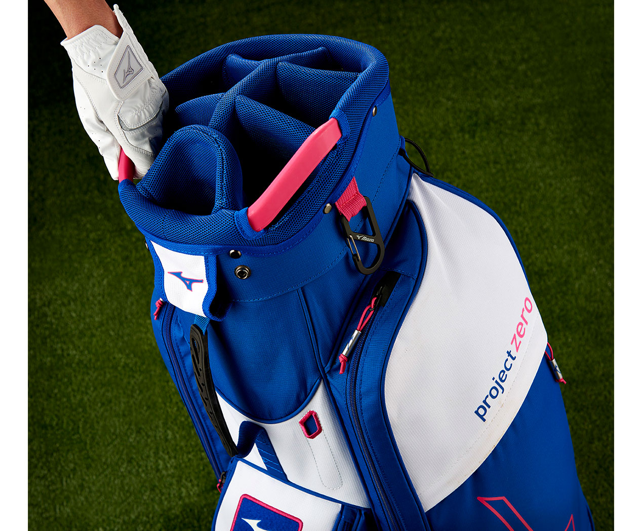 PROJECT ZERO LW-C GOLF BAG | Breast Cancer Research Foundation